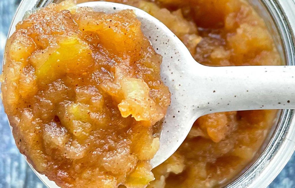 Simple Apple Compote - Basil Food Journal