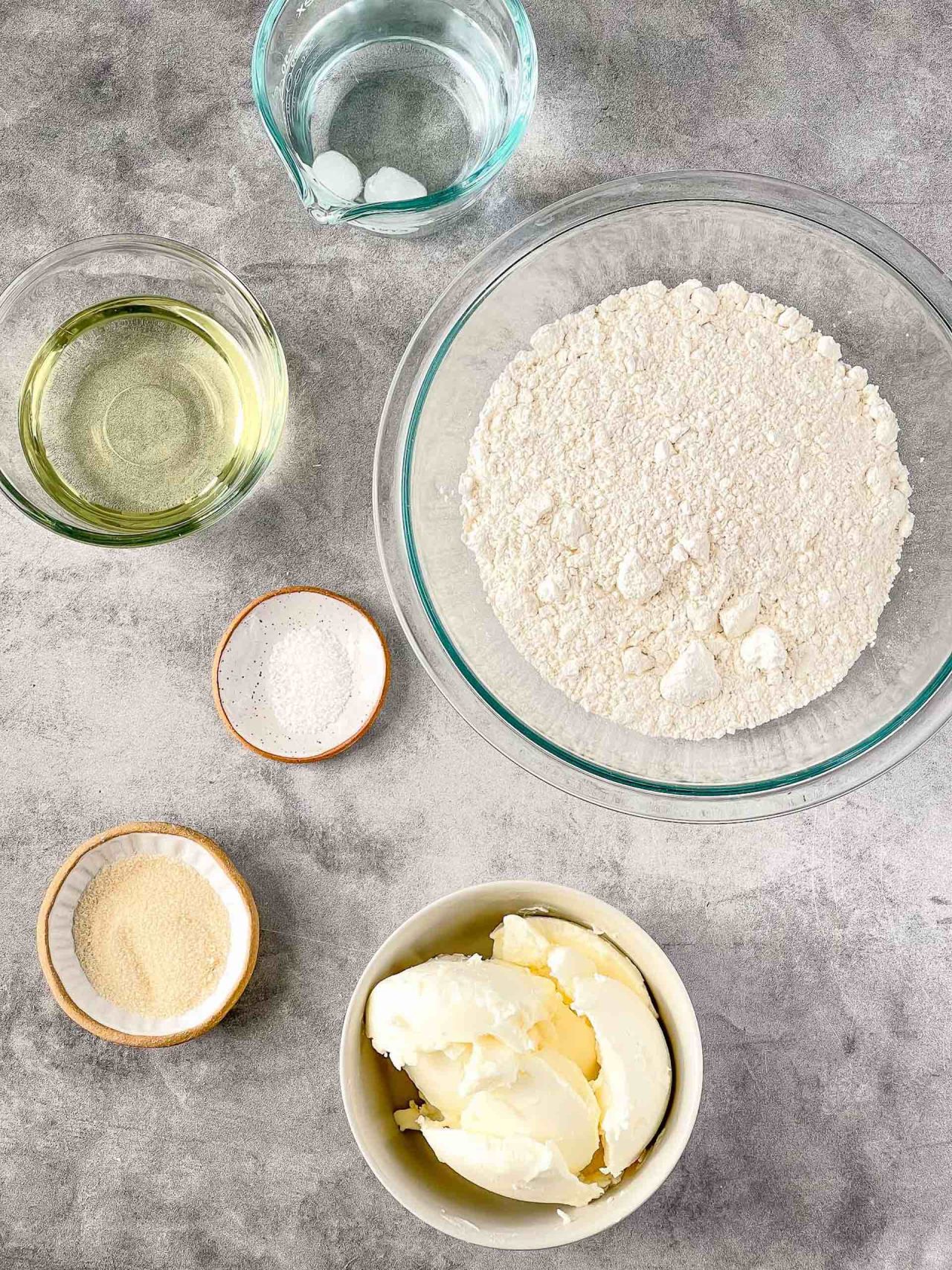 Easy Vegan Puff Pastry Recipe: Crispy and Delicious - Basil Food Journal