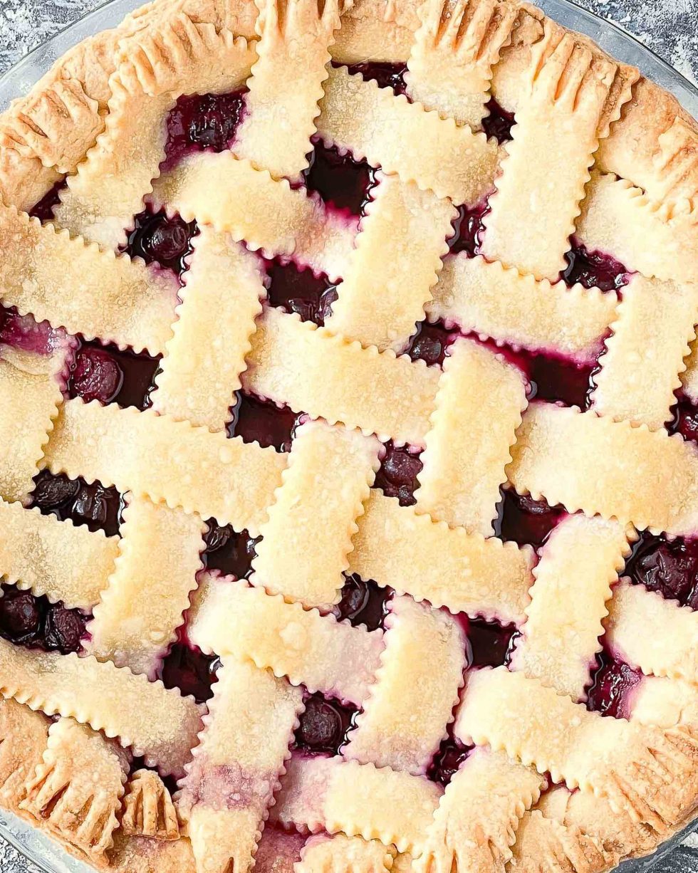 How to Make Lattice Pie Crust (tutorial) - Basil Food Journal